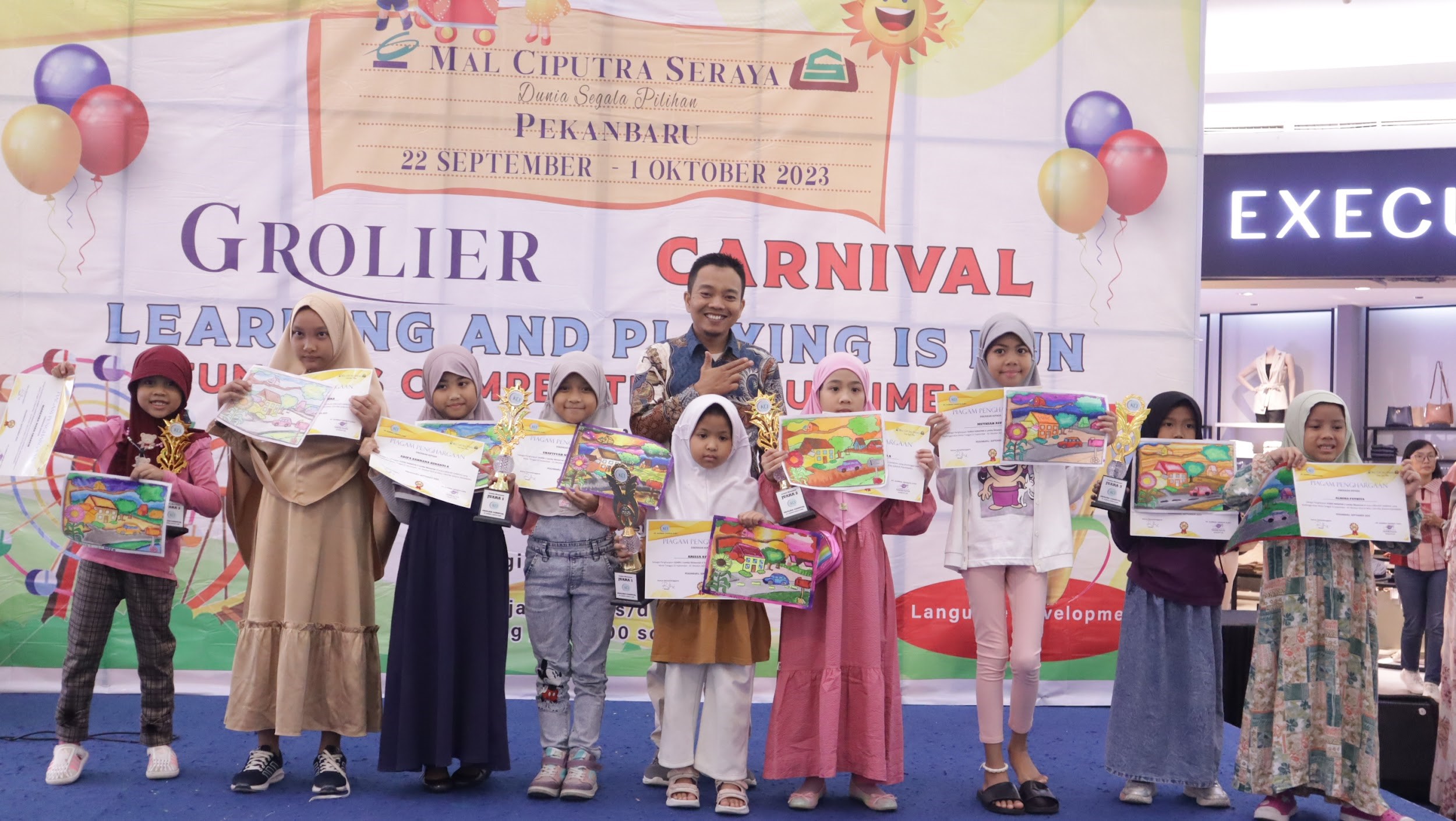 SDIT Al-Ittihad Meramaikan Grolier Carnival di Mal Ciputra - YKPI Al ...